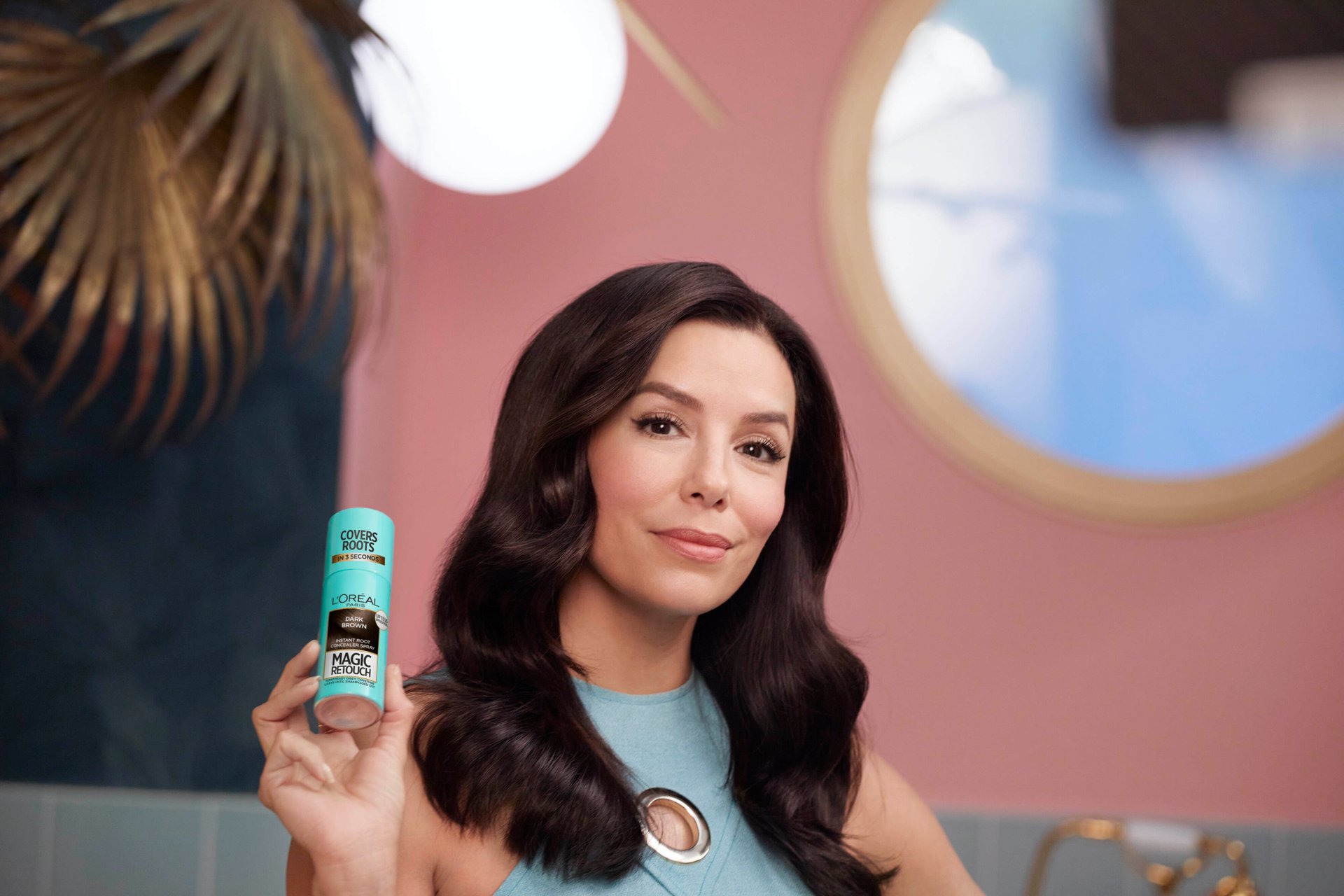 Magic Retouch sprej za prekrivanje narastka svetlo blond| L'Oréal Paris